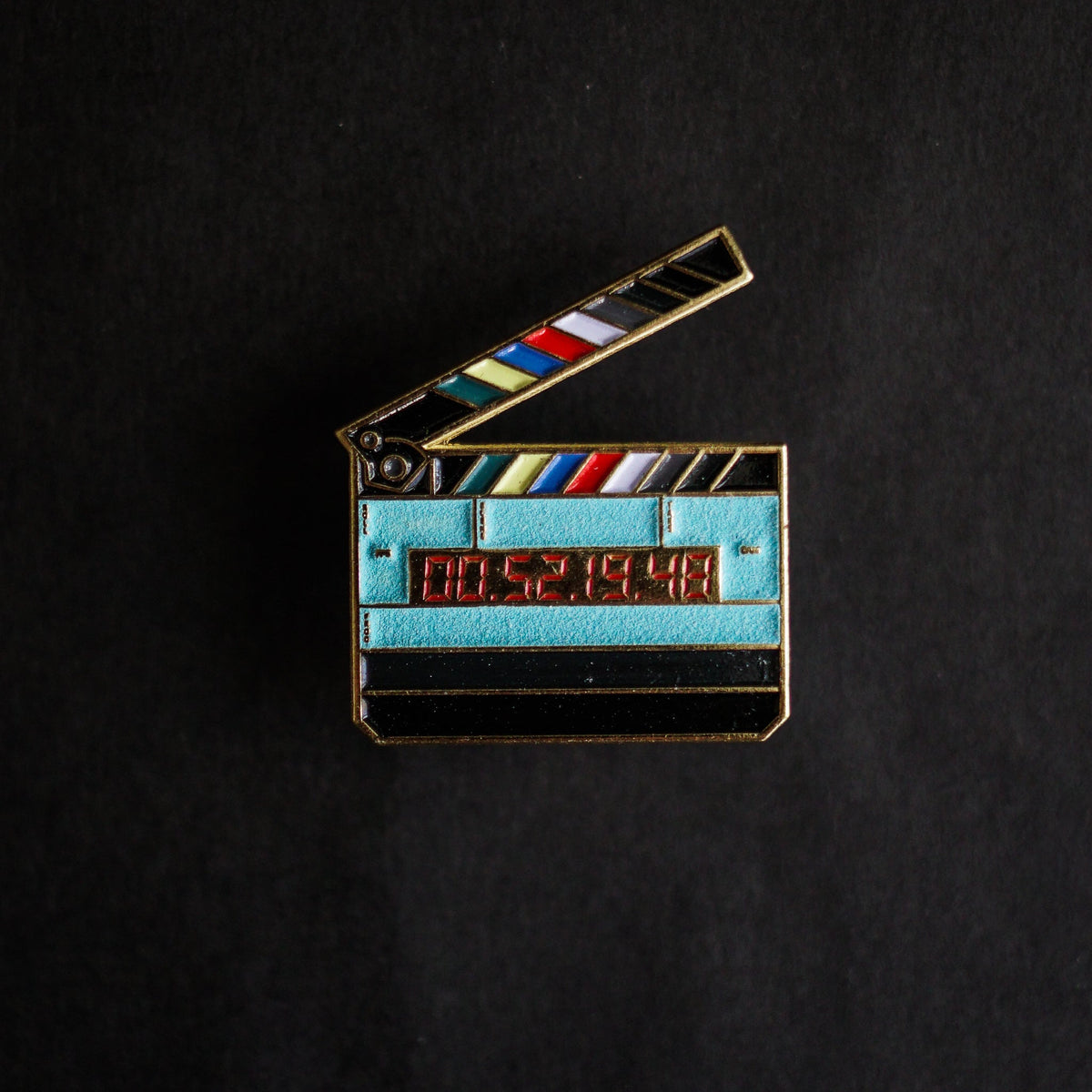 Timecode Slate Enamel Pin (Glow in the Dark) – Dependable Expendables